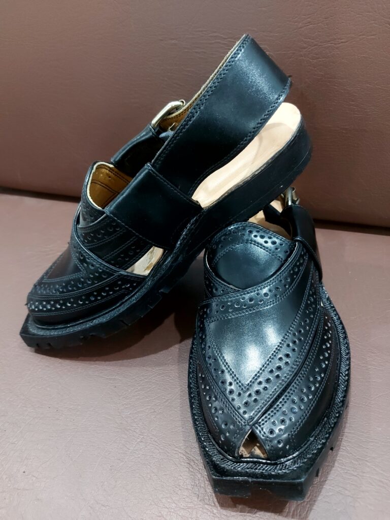 Special Black Norozi Chappal